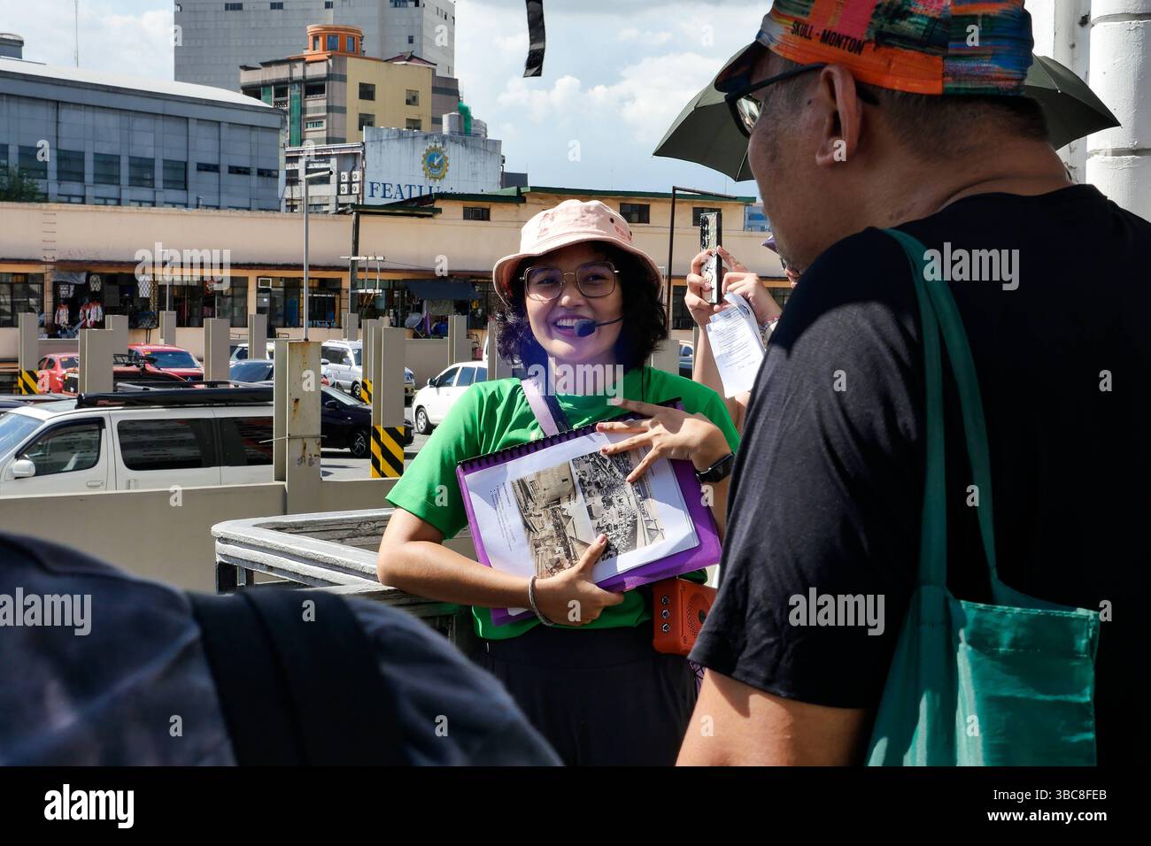 The Jane s Walk in Manila Participants take part in the Jane s Walk ...