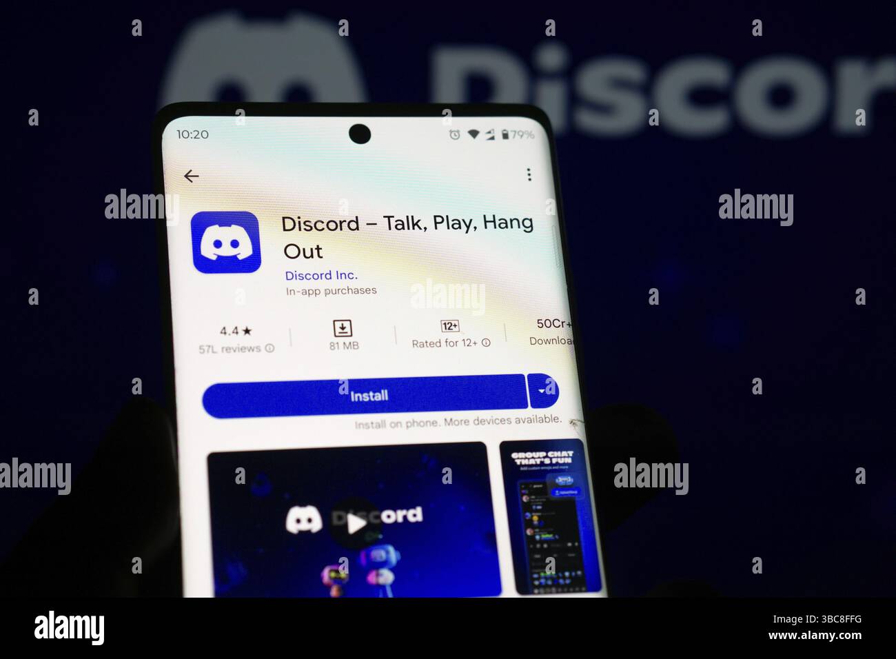 Discord app screen for download on Play Store Stock Photo - Alamy