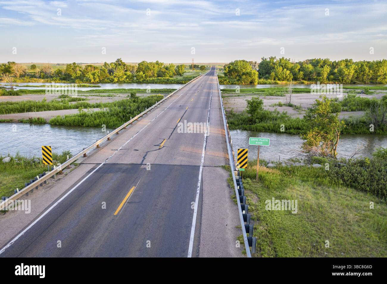 Highway and bridge over the South Platte River in Nebraska at Brule ...