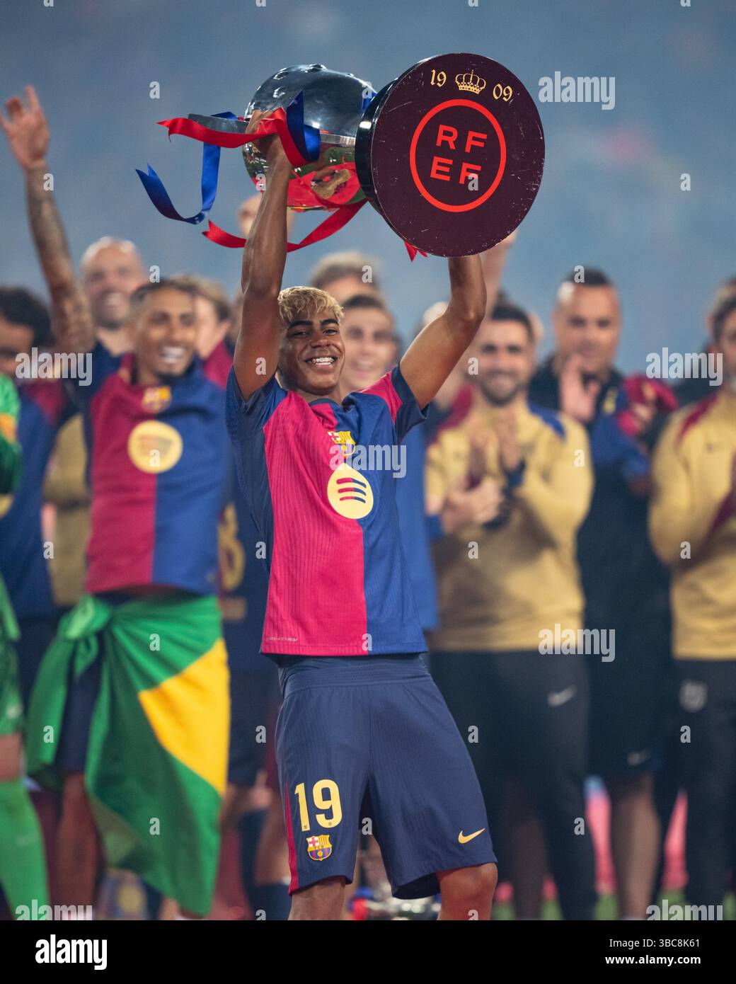 Barcelona, Spain. 18th May, 2025. Lamine Yamal (front) of Barcelona ...