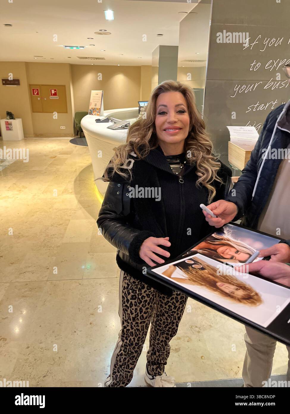 Taylor DAYNE with fans, visit in Vienna, Austria, on 16 May 2025, for ...
