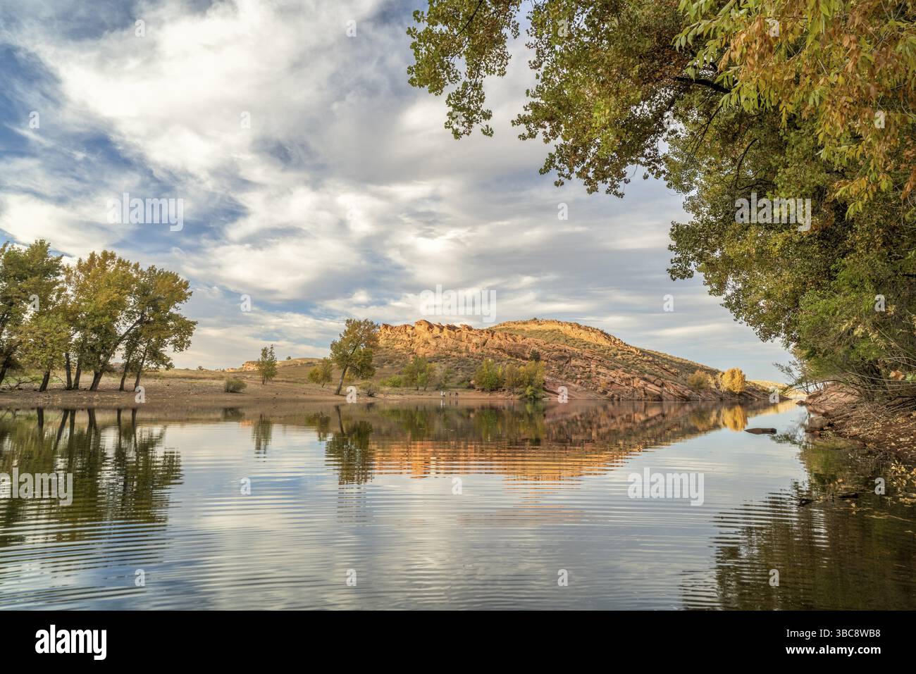 Calm mountain lake in fall scenery - Horsetooth Reservoir in northern ...