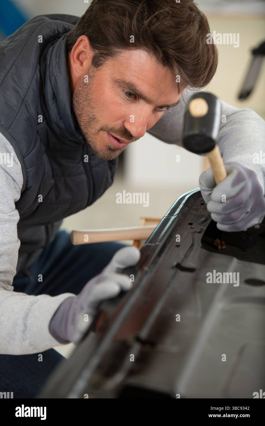Bodywork hammer hi-res stock photography and images - Alamy