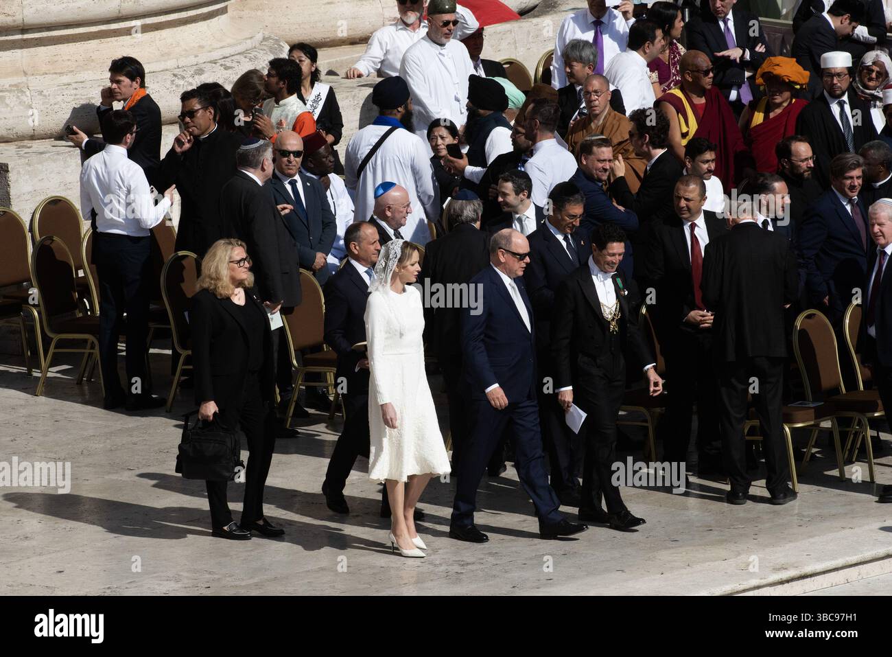 Vatican, Vatican. 19th May, 2025. **NO LIBRI** Italy, Rome, Vatican ...