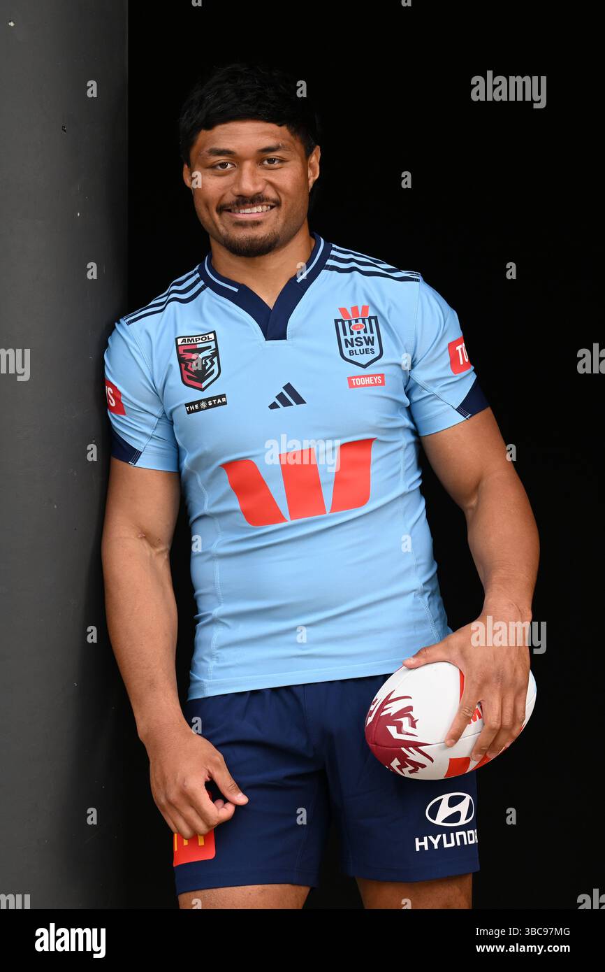 Sydney, Australia. 19th May, 2025. Stefano Utoikamanu poses for photographs following the ...