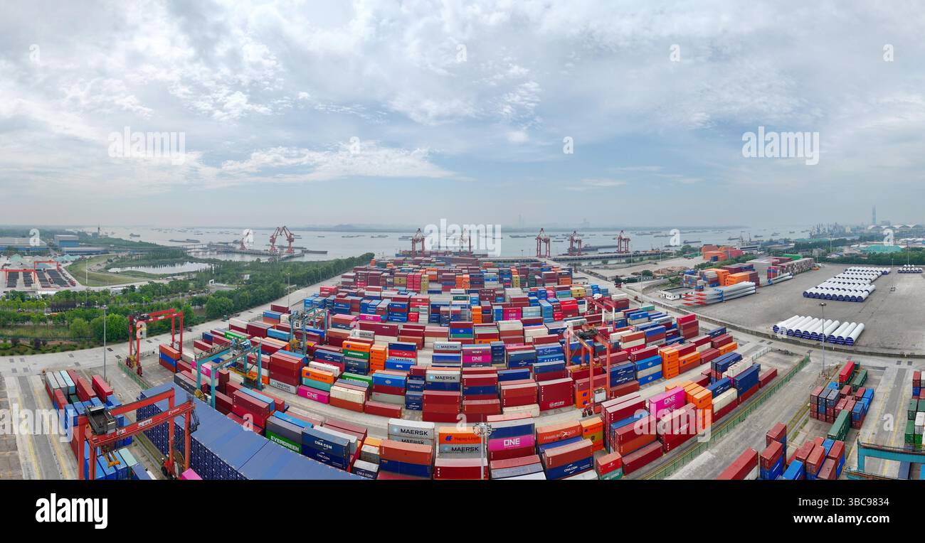 Aerial photo shows the busy container terminal at Yangzhou Port in ...