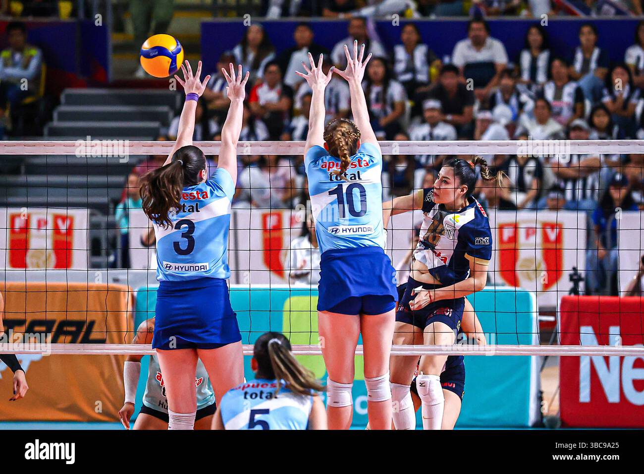 Lima, Peru. 18th May, 2025. 1 against club Alianza Lima, and with this ...