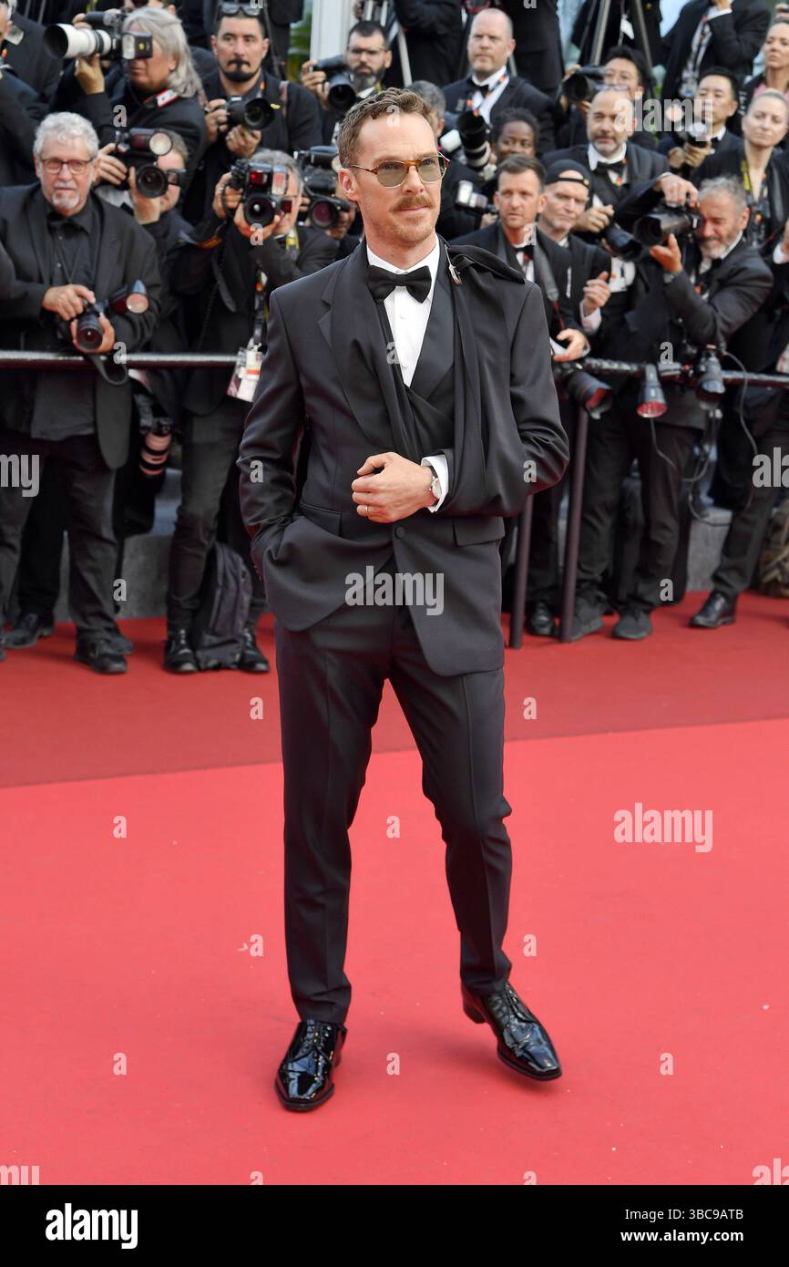 Benedict Cumberbatch bei der The Phoenician Scheme Premiere in Cannes ...