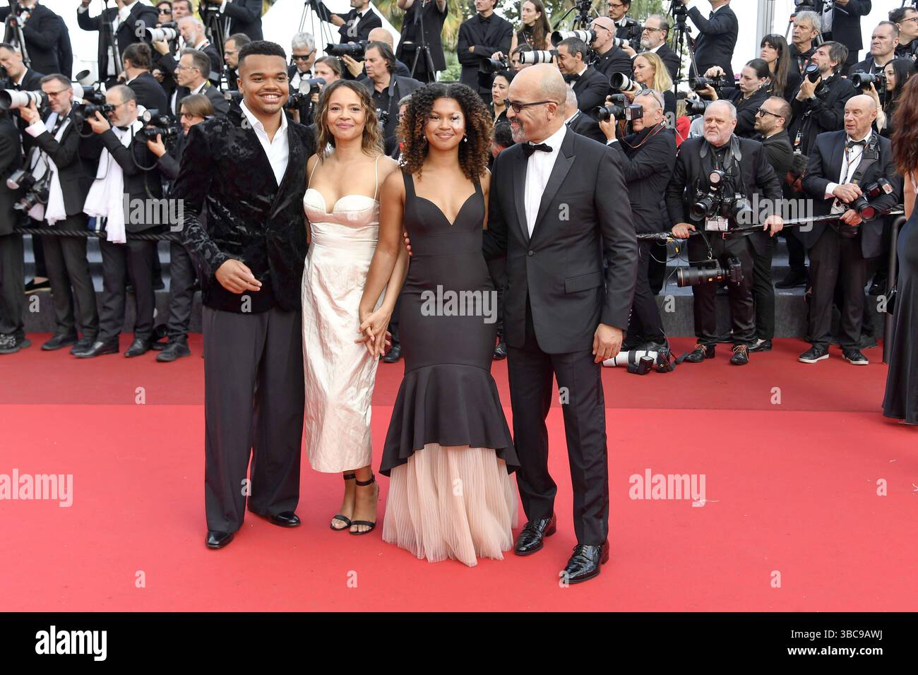 Elijah Wright, Carmen Ejogo, Juno Wright und Jeffrey Wright bei der The Phoenician Scheme ...