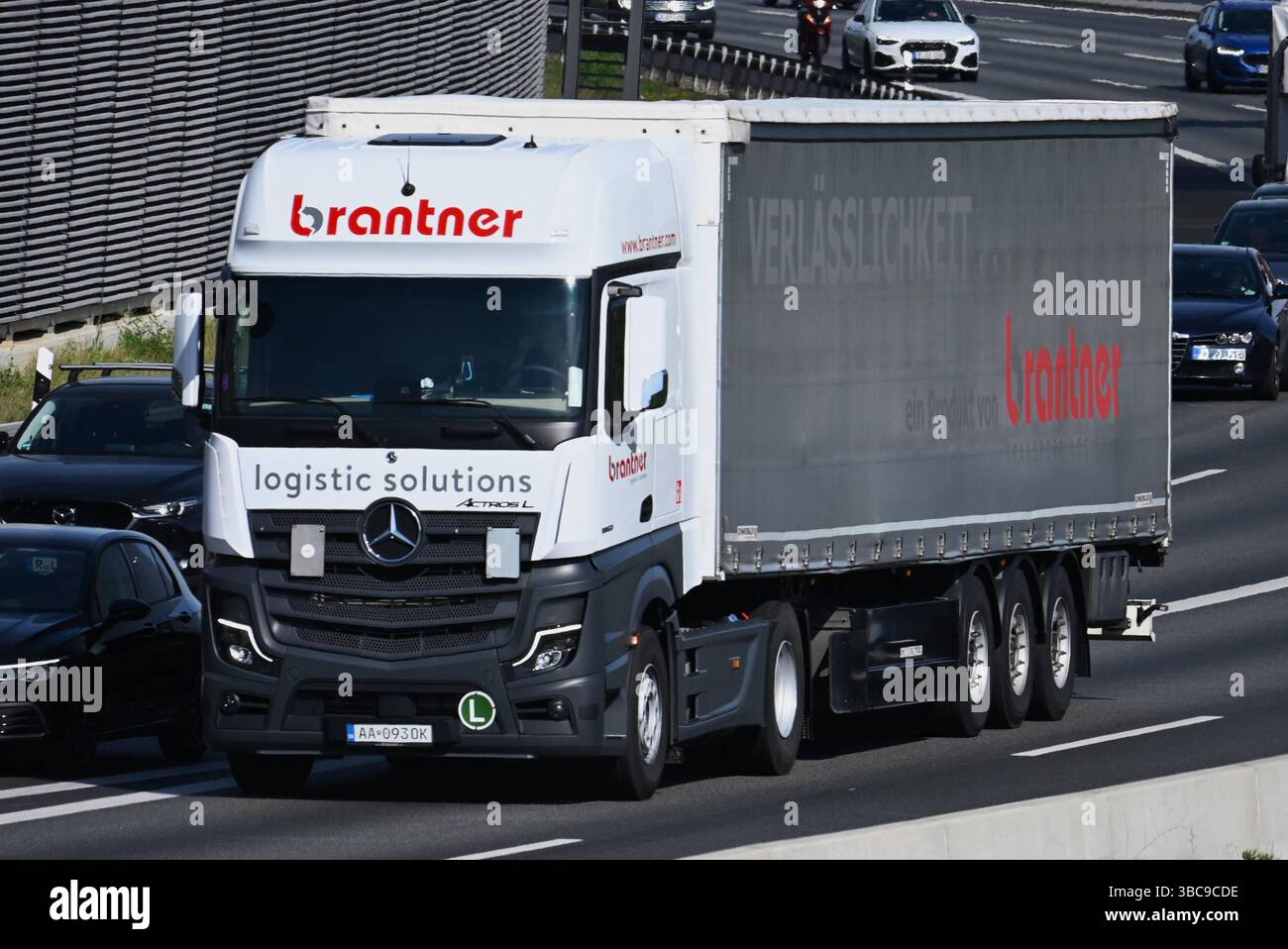 Die Brantner Transport Logistik aus Krems in Österreich ist eine ...