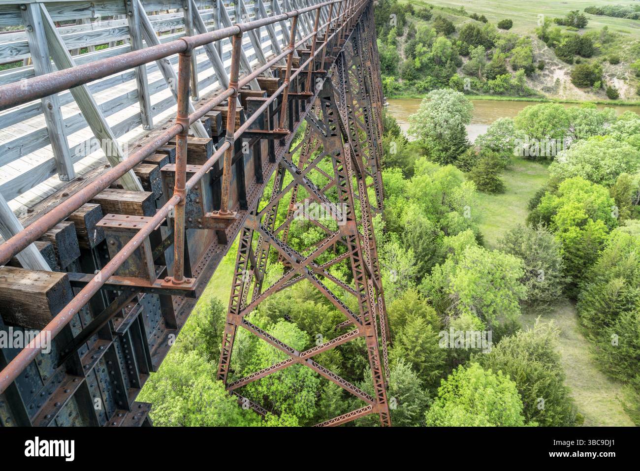 Multi-use recreational Cowboy Trail in northern Nebraska - trestle over ...