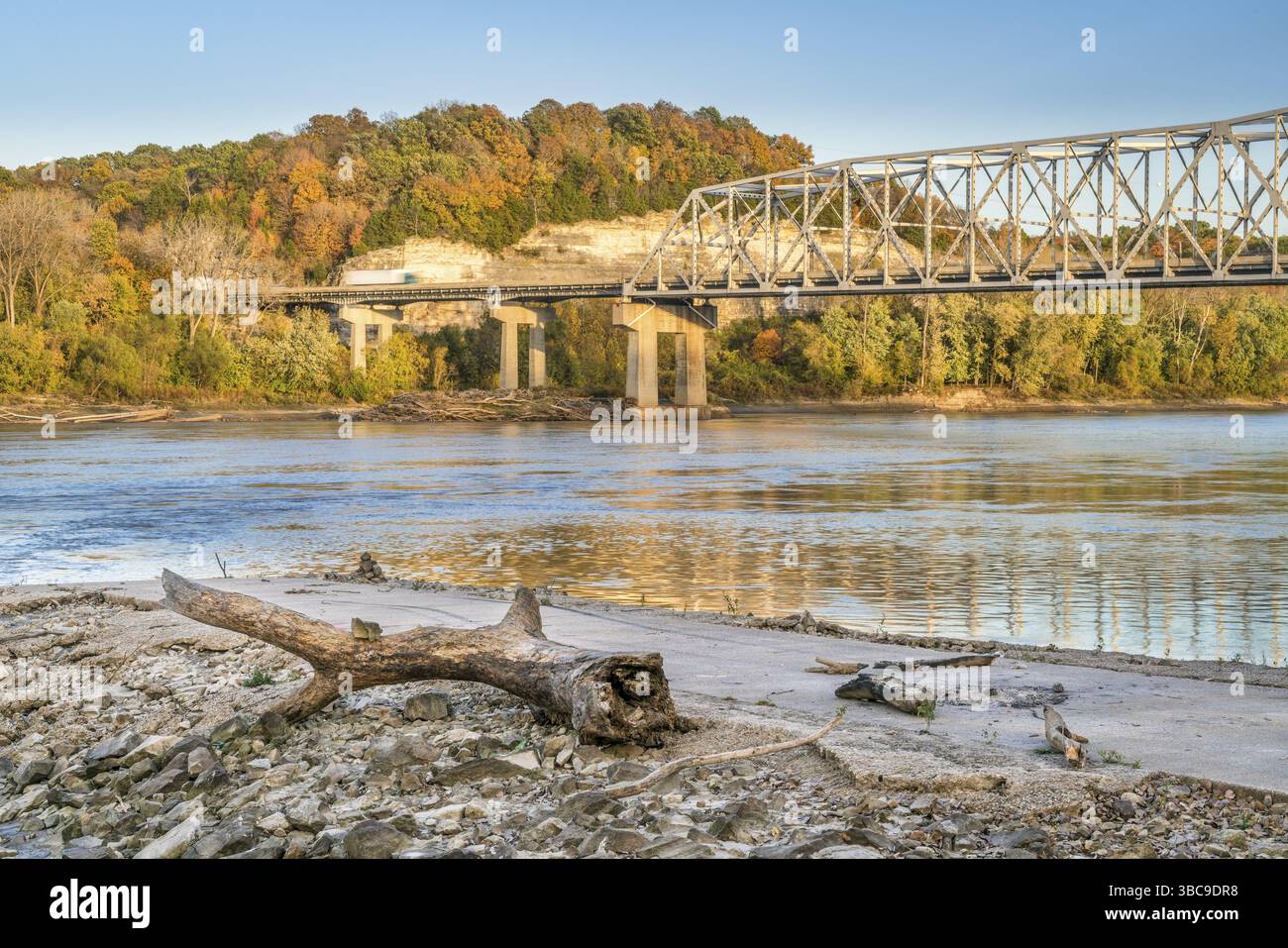 Boat ramp and bridge over Missouri River at Taylor's Landing near ...