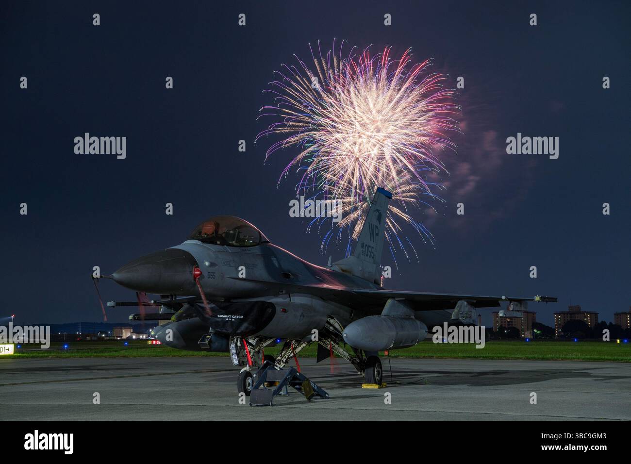 A U.S. Air Force F-16 Fighting Falcon assigned to the 35th Fighter Squadron sits on the flight ...