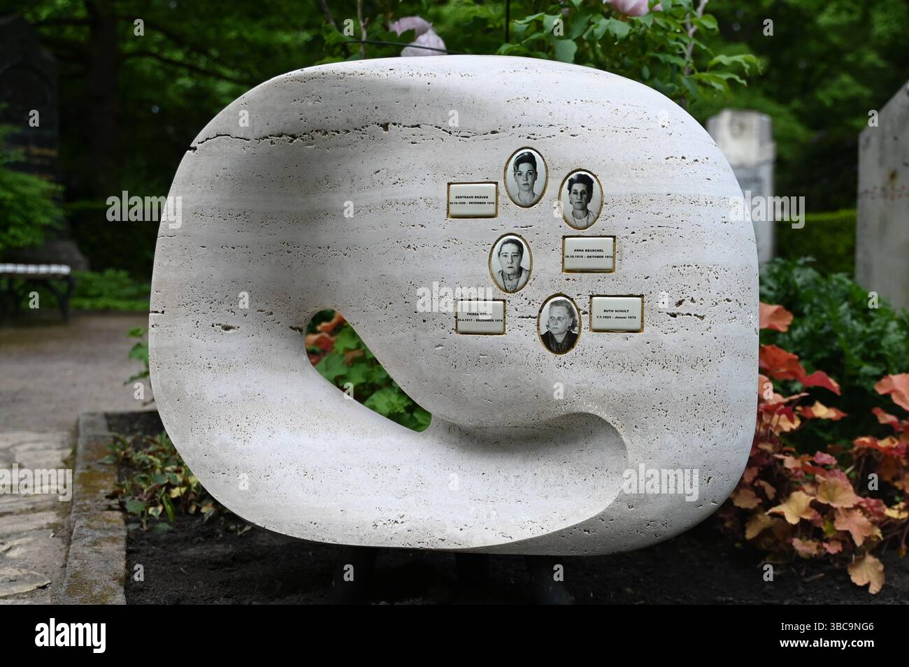 Hamburg, Germany. 19th May, 2025. The names "Gertraud Bräuer", "Anna ...