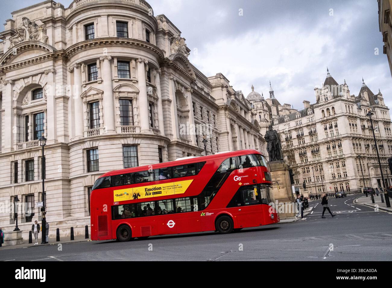 Building of the Ministry of Foreign Affairs in the city of London ...