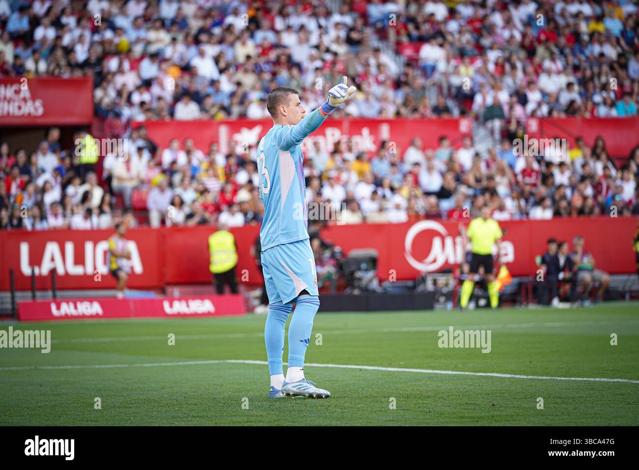 Andriy Lunin (Real Madrid goalkeeper) during LaLiga match between ...