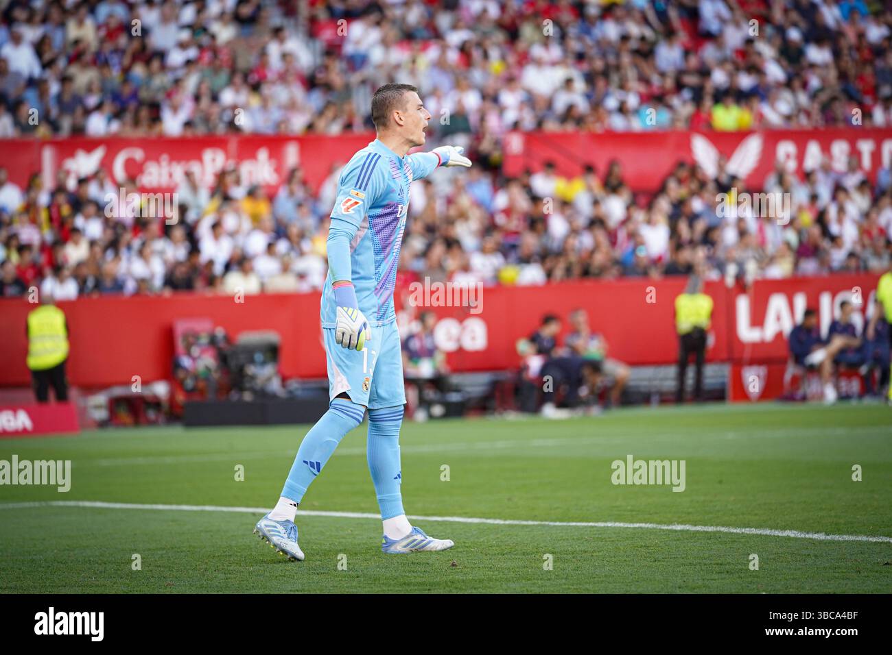 Andriy Lunin (Real Madrid goalkeeper) during LaLiga match between ...