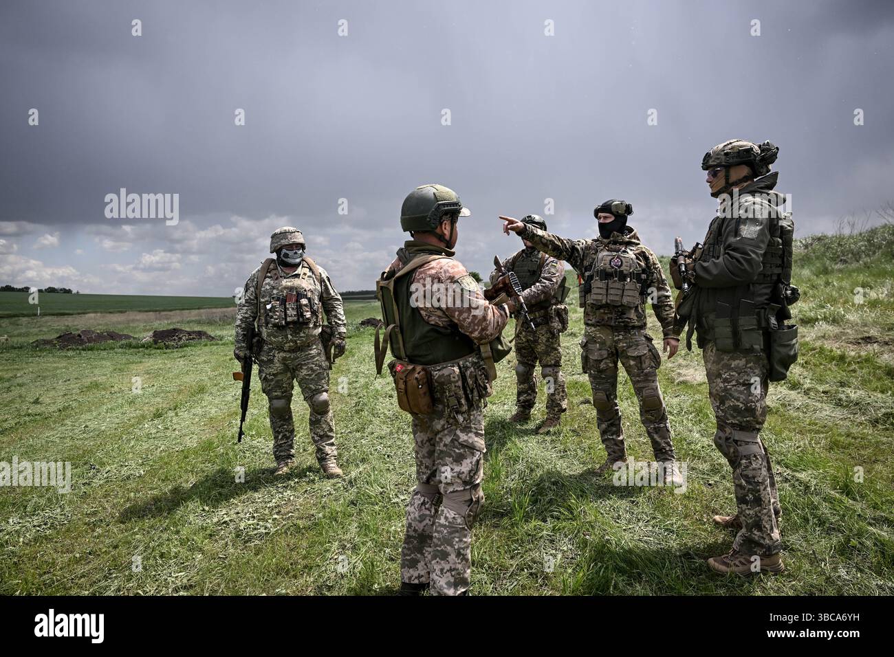 Soldiers of the 141st Separate Mechanised Brigade of the Ukrainian ...