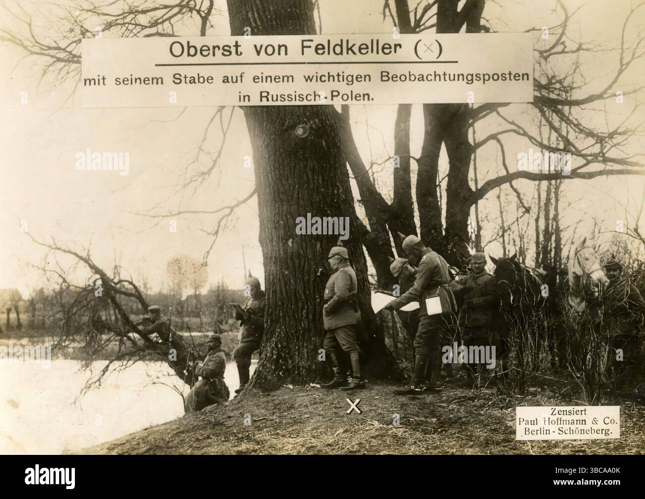 Oberst von Feldkeller mit seinem Stabe auf einem wichtigen ...