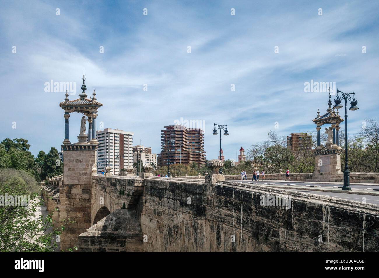 Royal Bridge in Valencian Gothic style over the bed of the old Turia ...