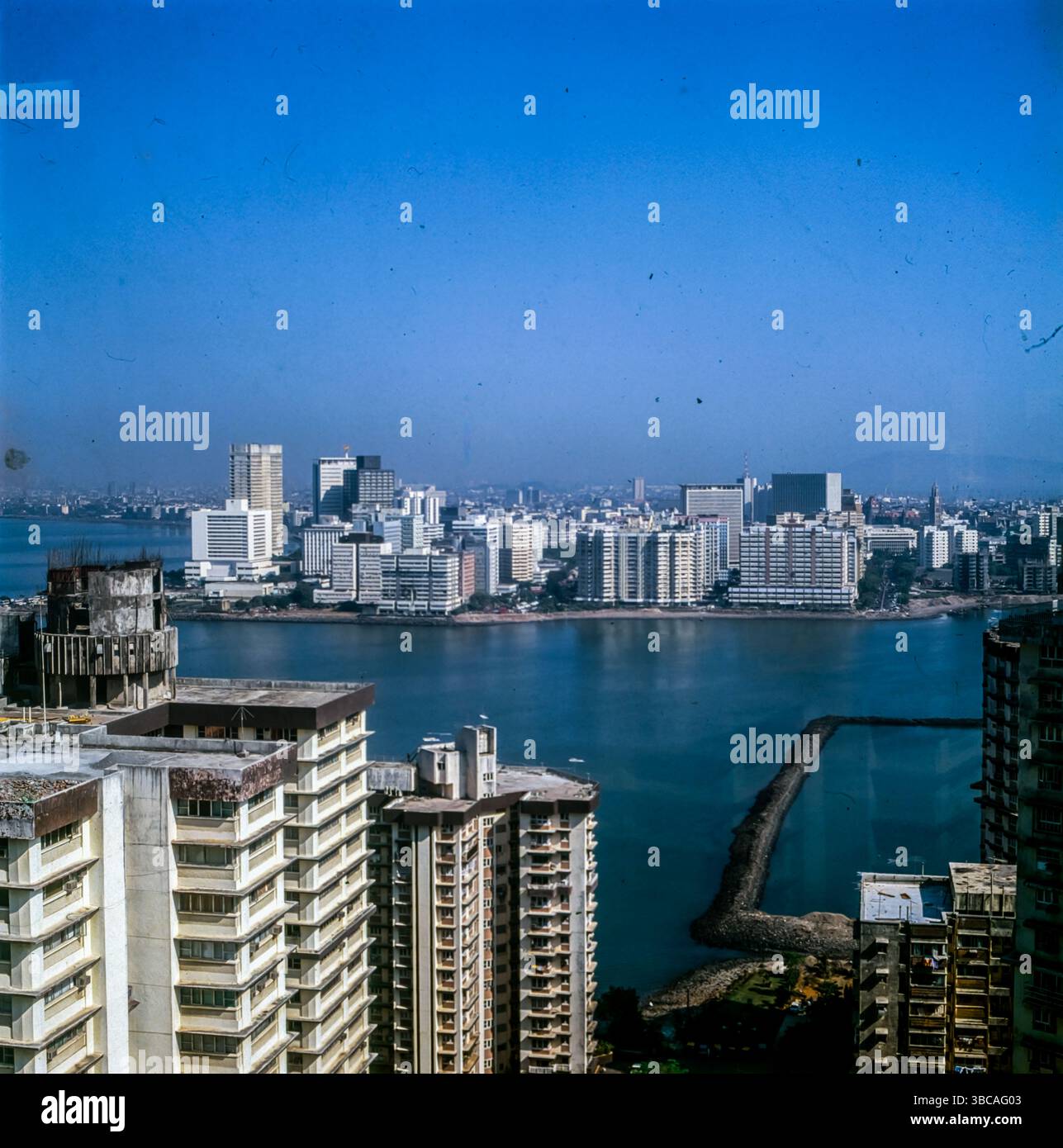 Sky line of nariman point hi-res stock photography and images - Alamy
