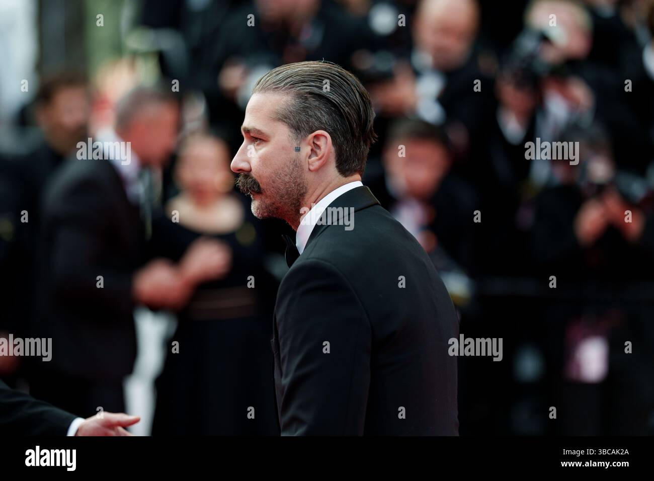 CANNES, FRANCE - MAY 18: Leo Lewis O'Neil, Shia LaBeouf, Kevin Knigh ...