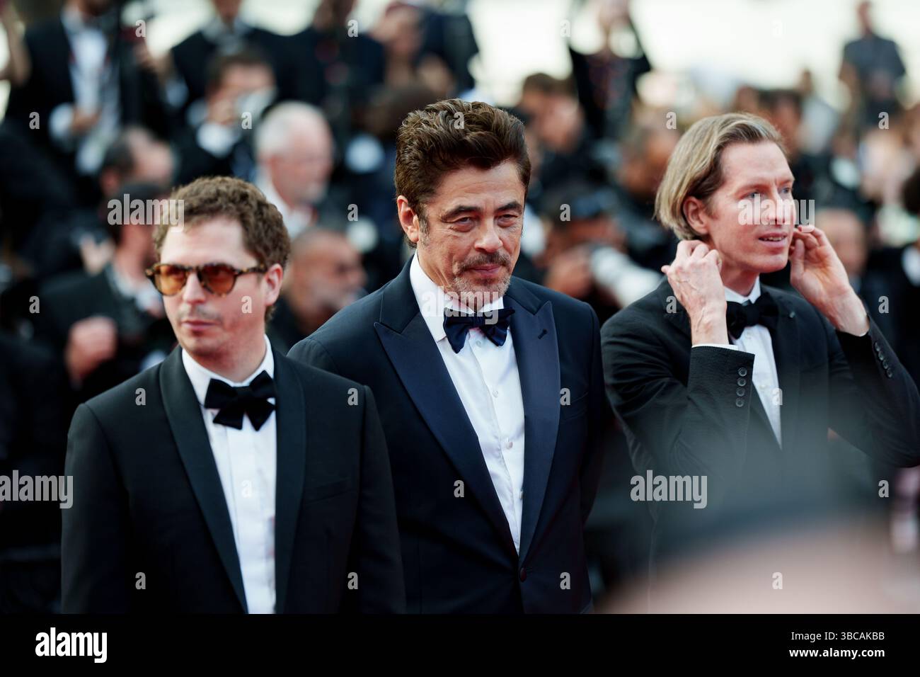 CANNES, FRANCE - MAY 18: Wes Anderson, Mia Threapleton, Riz Ahmed ...