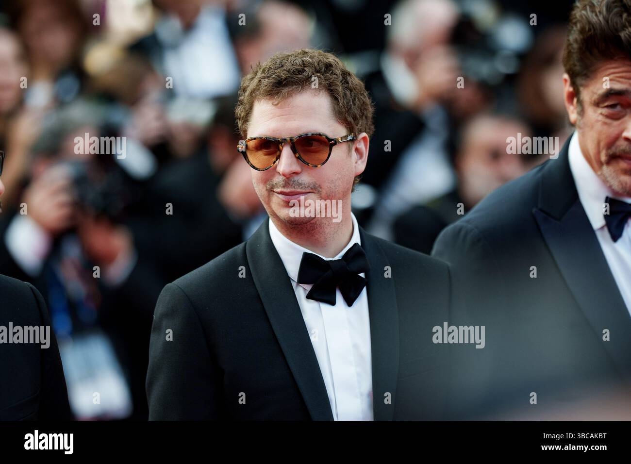 CANNES, FRANCE - MAY 18: Wes Anderson, Mia Threapleton, Riz Ahmed ...