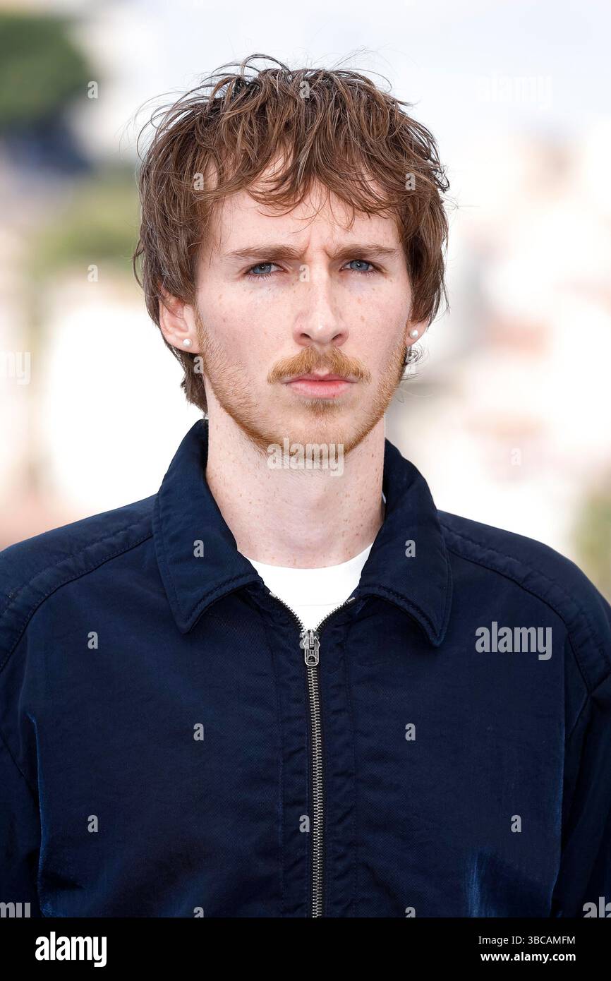 Cannes, Frankreich. 18th May, 2025. Leo Lewis O'Neil poses at the ...