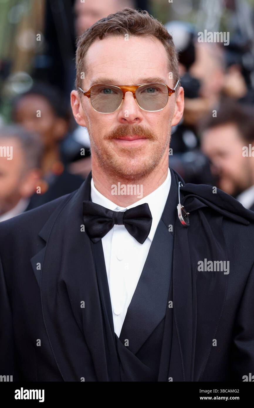Cannes, Frankreich. 18th May, 2025. Benedict Cumberbatch attends the ...