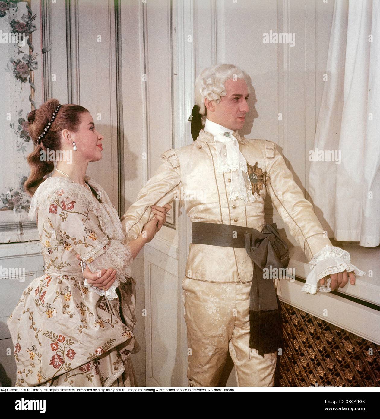 As if in the 18th century. Actors Jarl Kulle (1927-1997), Swedish actor ...