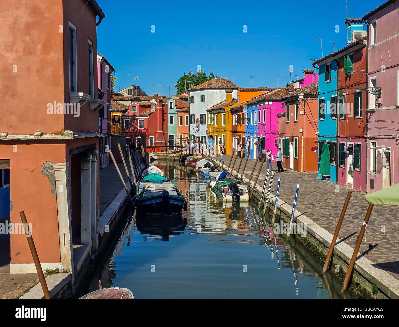 The colorful island of Burano, Italy in the Venetian Lagoon is ...