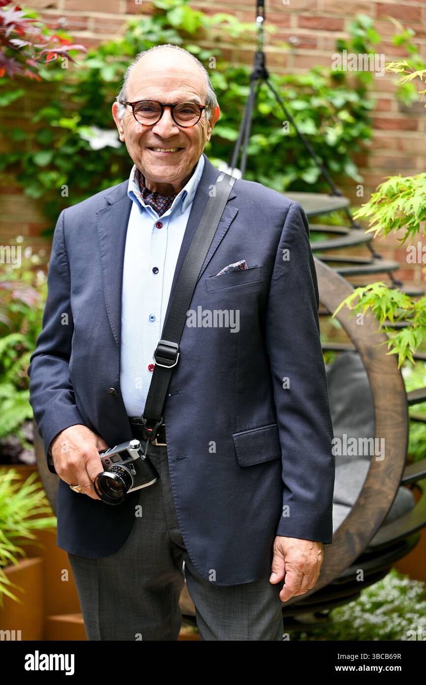 London, UK. 19th May, 2025. Sir David Suchet at the Room to Breath Hospital Garden for the TSA ...