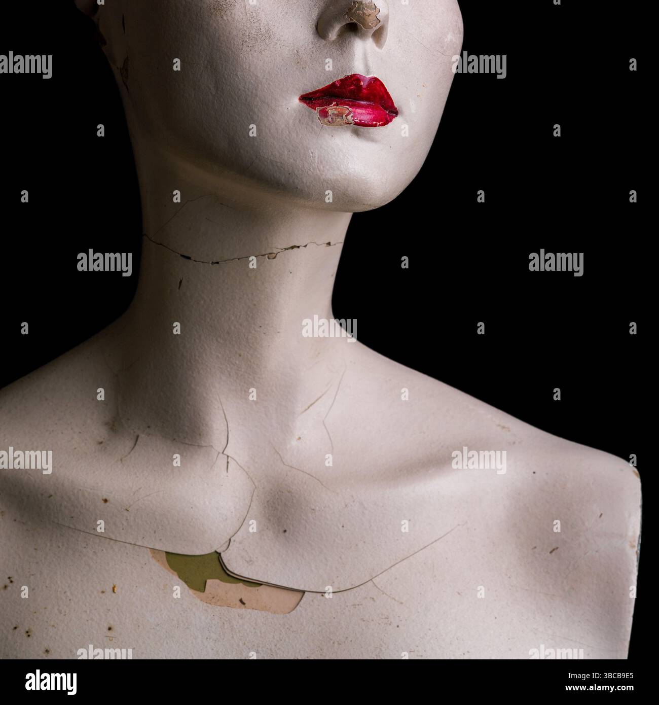 Crack cracked face hi-res stock photography and images - Alamy