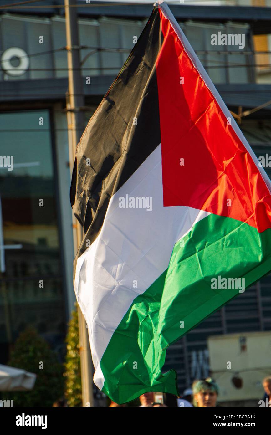 Italy protest 2025 hi-res stock photography and images - Alamy