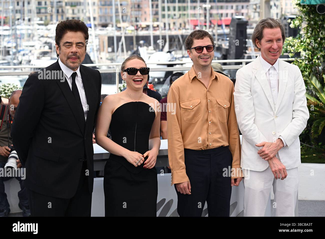 Cannes, France. May 19th, 2025. Benicio del Toro, Mia Threapleton ...