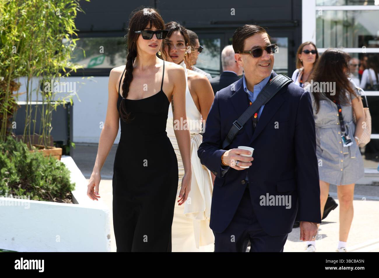 May 19, 2025, Cannes, Cote D'azur, France: DAKOTA JOHNSON poses during ...