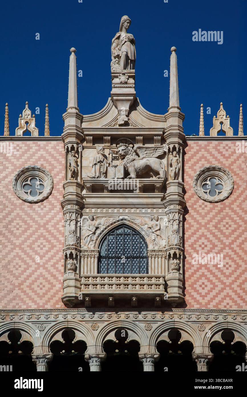 The Typical buildings of Pisa at the Italy pavilion at Epcot amusement ...