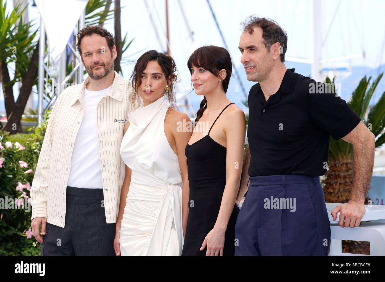 Kyle Marvin, Adria Arjona, Dakota Johnson und Michael Angelo Covino ...