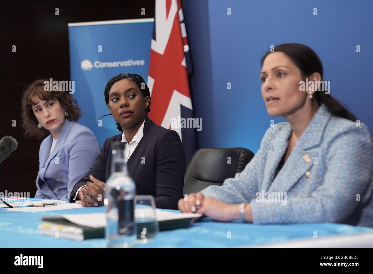 (left to right) Shadow secretary of state for environment, food and ...