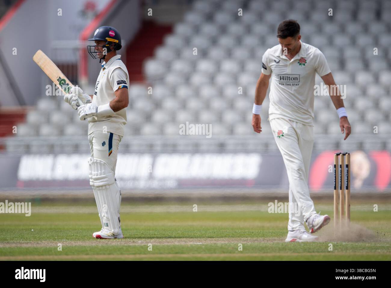 Wayne Madsen and Jimmy Anderson Credit David Griffin Stock Photo - Alamy