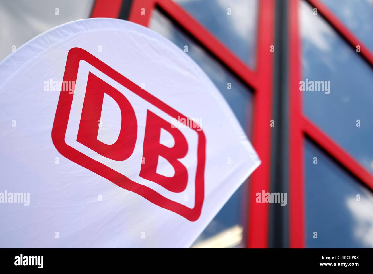 Db logo hi-res stock photography and images - Alamy