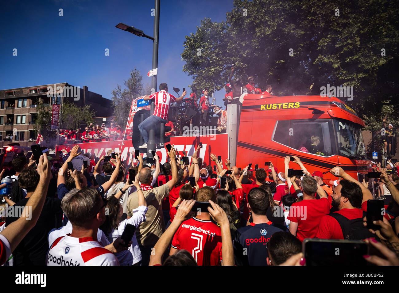 EINDHOVEN - Players and staff of PSV during a tour from the Philips ...