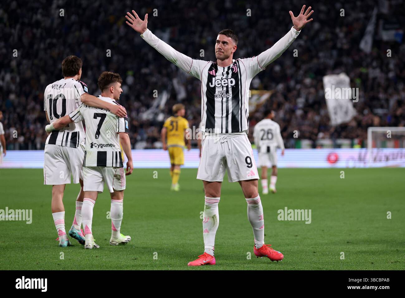Torino, Italy. 18th May, 2025. Dusan Vlahovic of Juventus Fc celebrates ...