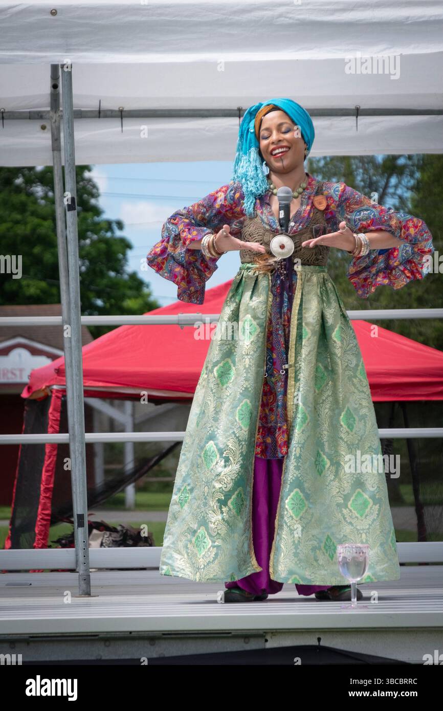 Jasmine L. Kyle performing as Lady Sultana Lyla with the group Chaste ...