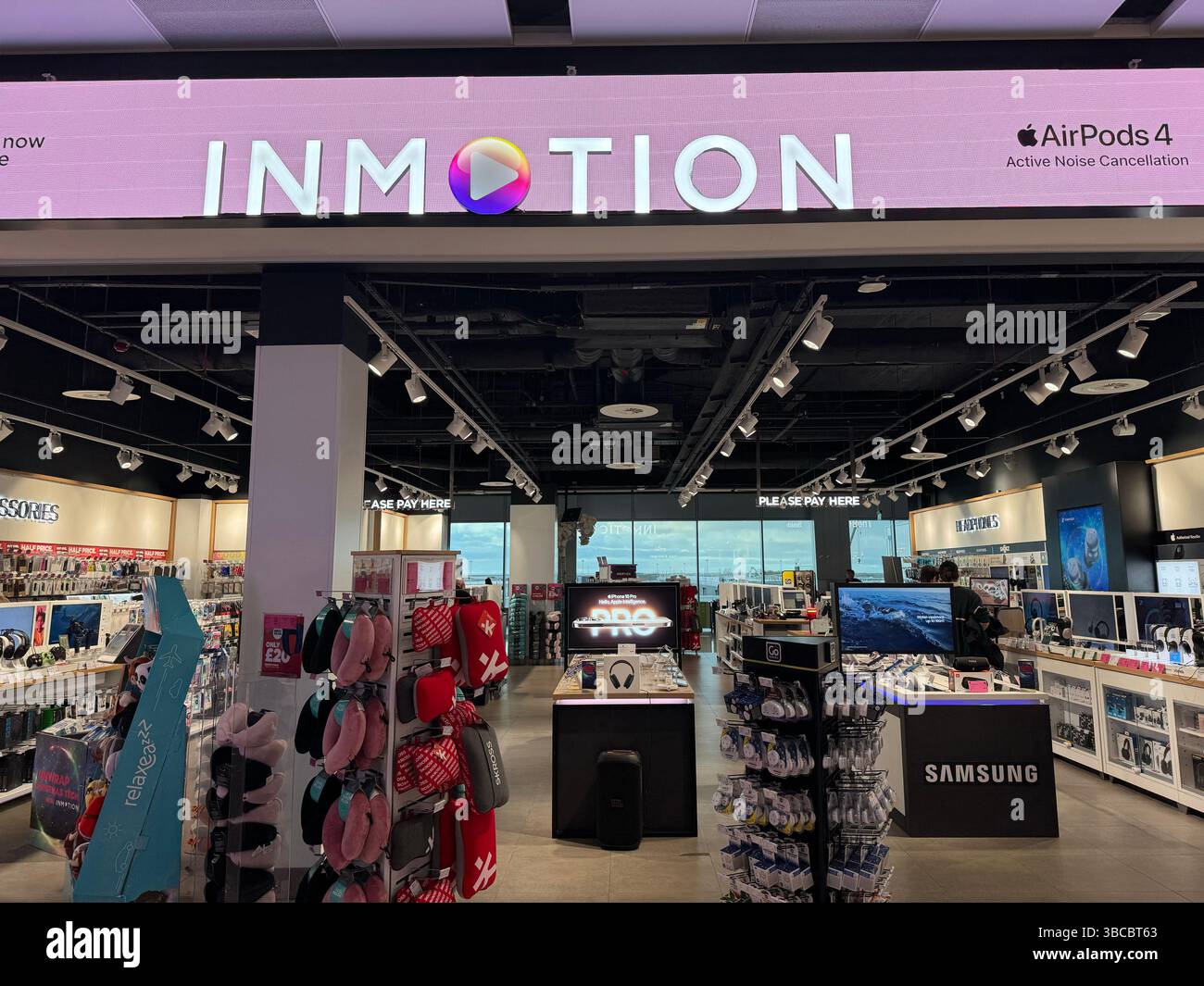 Inmotion Duty Free Shop, Manchester Airport Terminal 2, England, UK ...