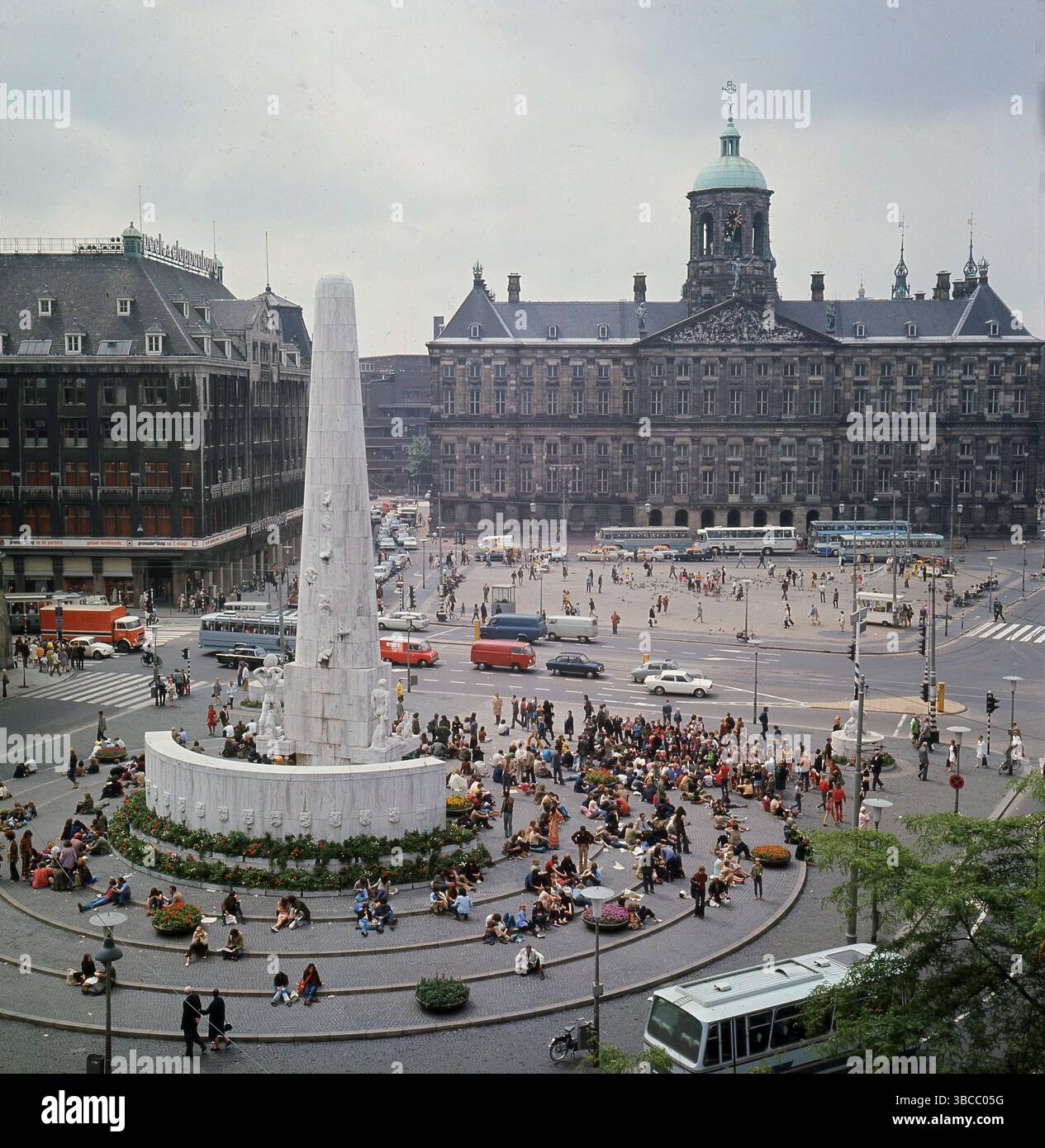 1960s view over dam hi-res stock photography and images - Alamy