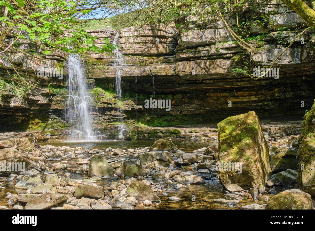 Summerhill Force and Gibson's Cave, Bowless, Teesdale, County Durham ...