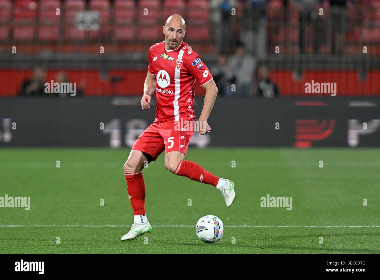 Monza, Italia. 18th May, 2025. AC Monza's Luca Caldirola during thirty ...