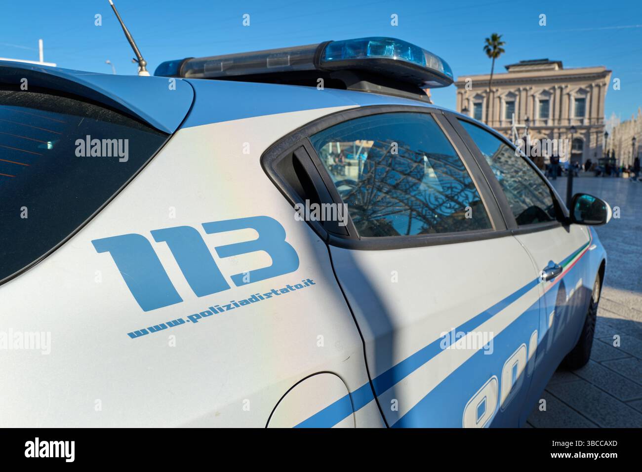 Italian State Police Car 113 in Urban Environment Stock Photo - Alamy